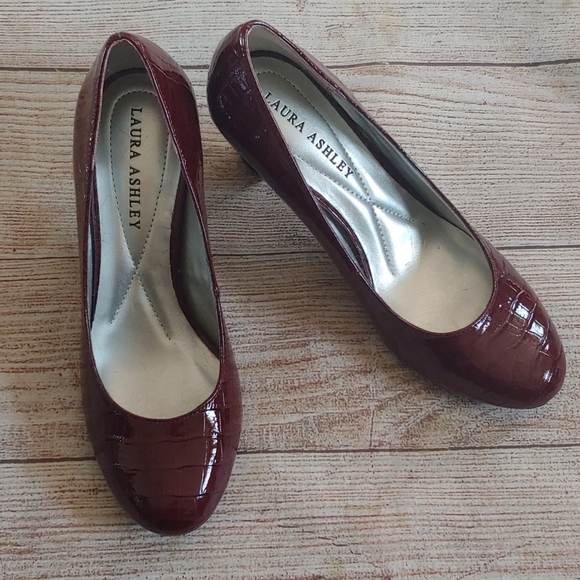 Laura Ashley | Shoes | Laura Ashley Snakeskin Patent Red Shoes Size 7 ...